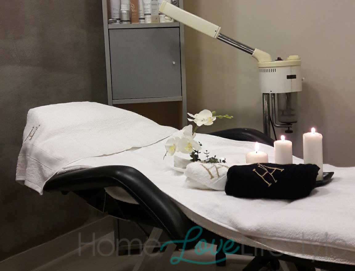 Hina Arif Hair & Beauty Salon’s Elegant & Minimalistic Makeover - Home ...