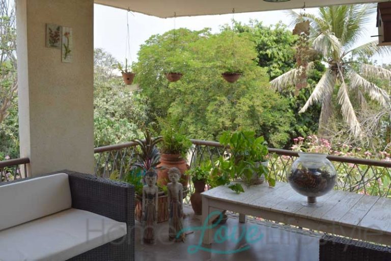 Elegant Upper Portion - Home Love Lifestyle