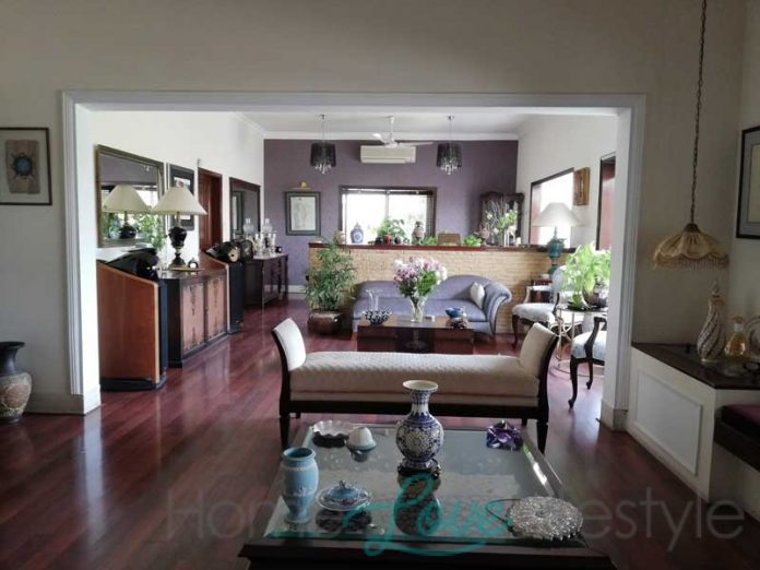 Elegant Upper Portion - Home Love Lifestyle