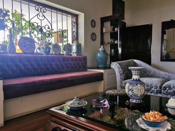 Elegant Upper Portion - Home Love Lifestyle